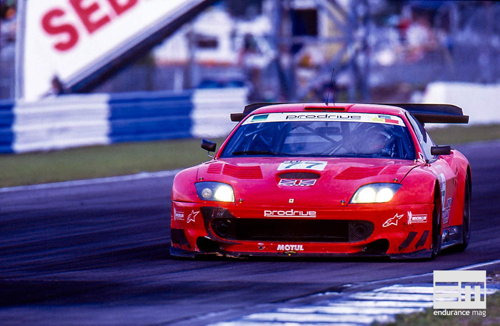 Ferrari 550 GTS Maranello : le cheval de course aux mille vies