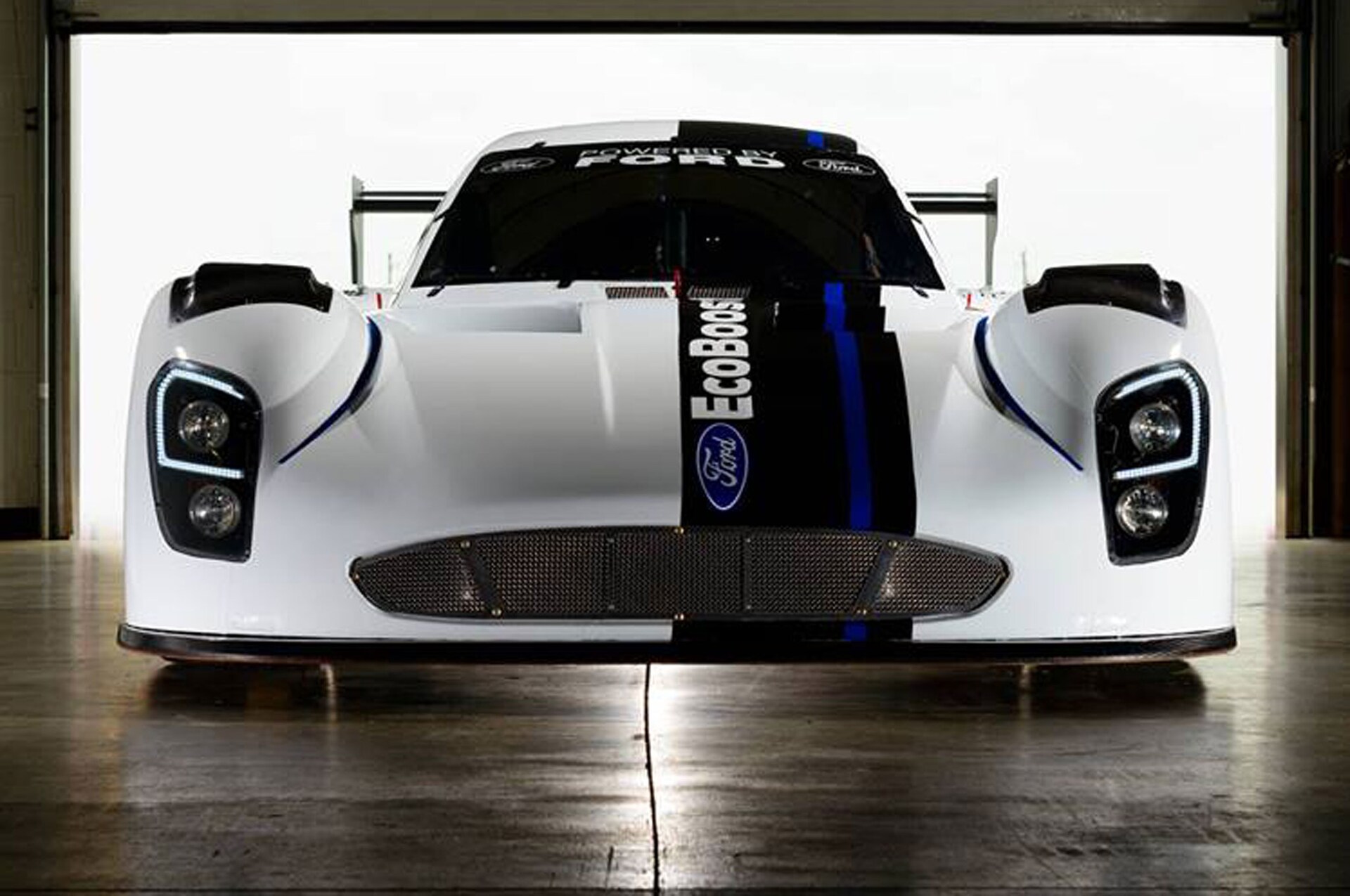 A 350 km/h de moyenne à Daytona en prototype Ford