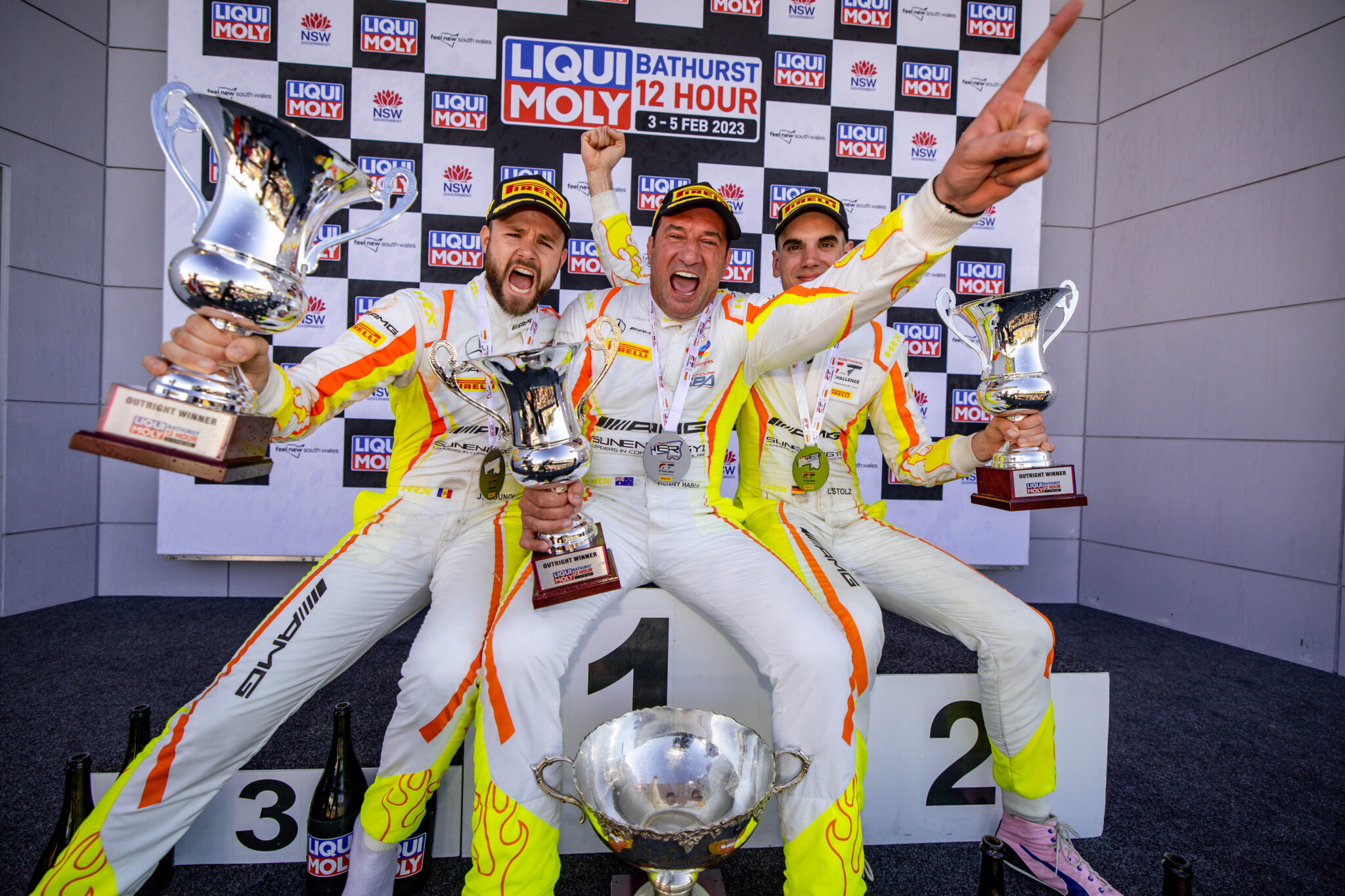 Mercedes remporte les 12 Heures de Bathurst 2023, Jules Gounon triple ...