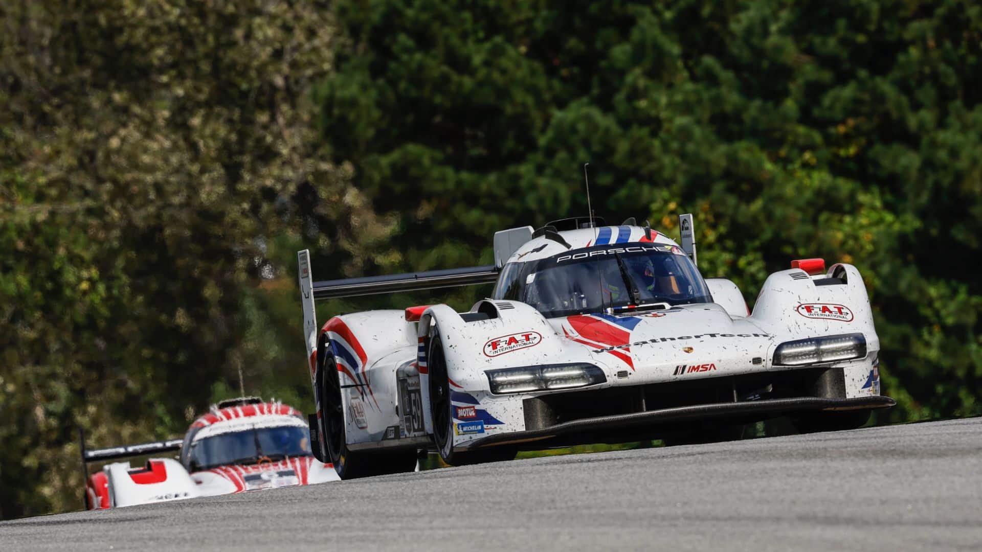 Proton Competition, première équipe cliente sur un podium en Hypercar